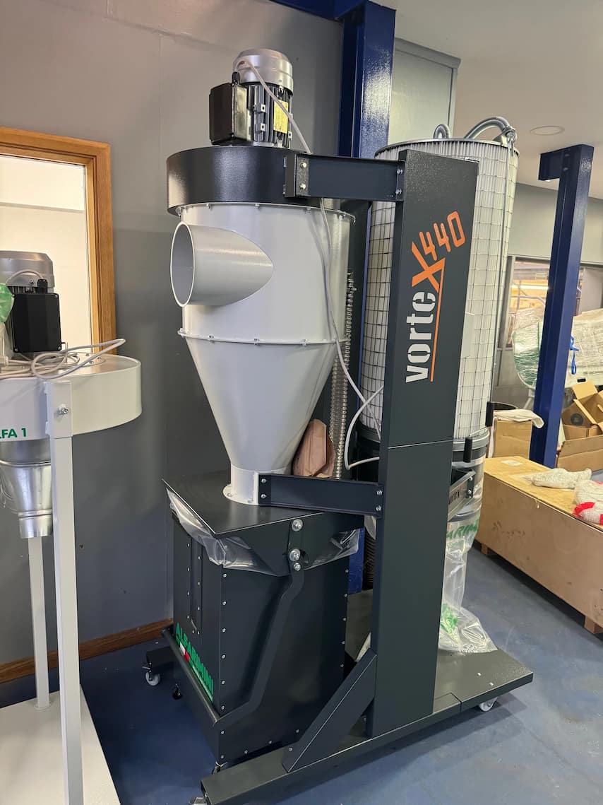 Workshop Cleanliness: How Dust Extractors Transform Your Workspace ...